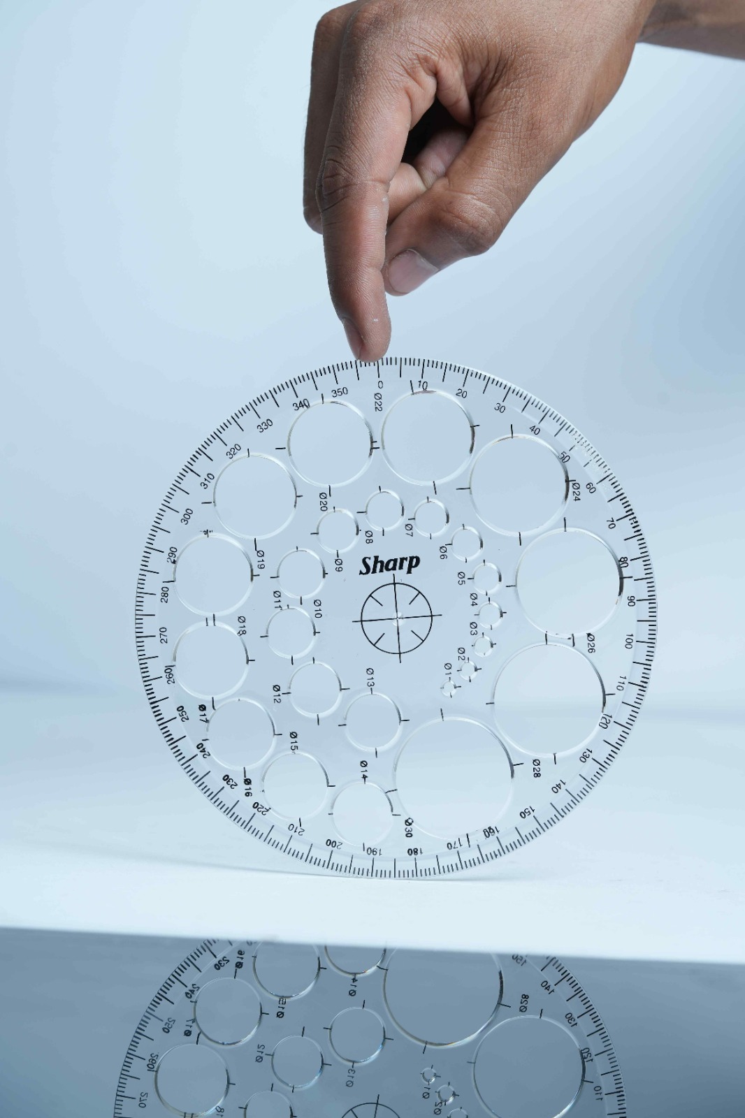 Pro Circle with Protector Wholesaler in Delhi | Supplier | Manufacturer ...